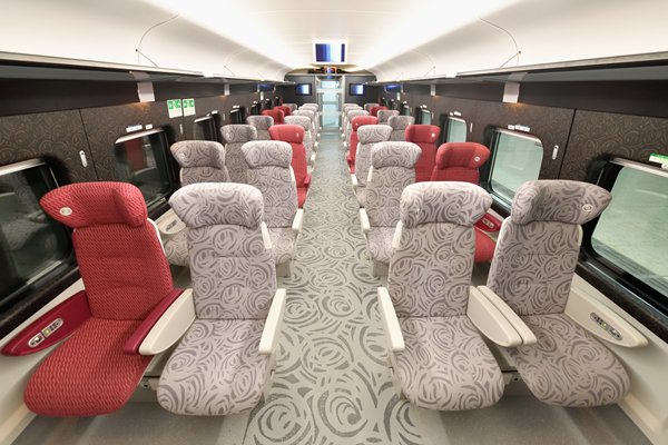 news.gov.hk - XRL ticketing generally smooth: CE