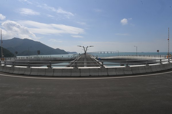 news.gov.hk - New land link an engineering feat