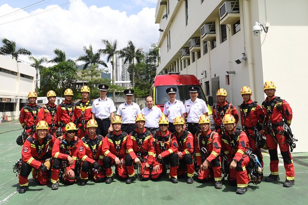 news.gov.hk - CS visits fire station