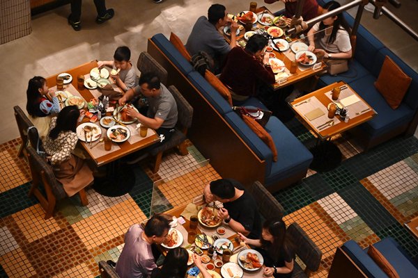 news.gov.hk - Social distancing extended to Sept 21