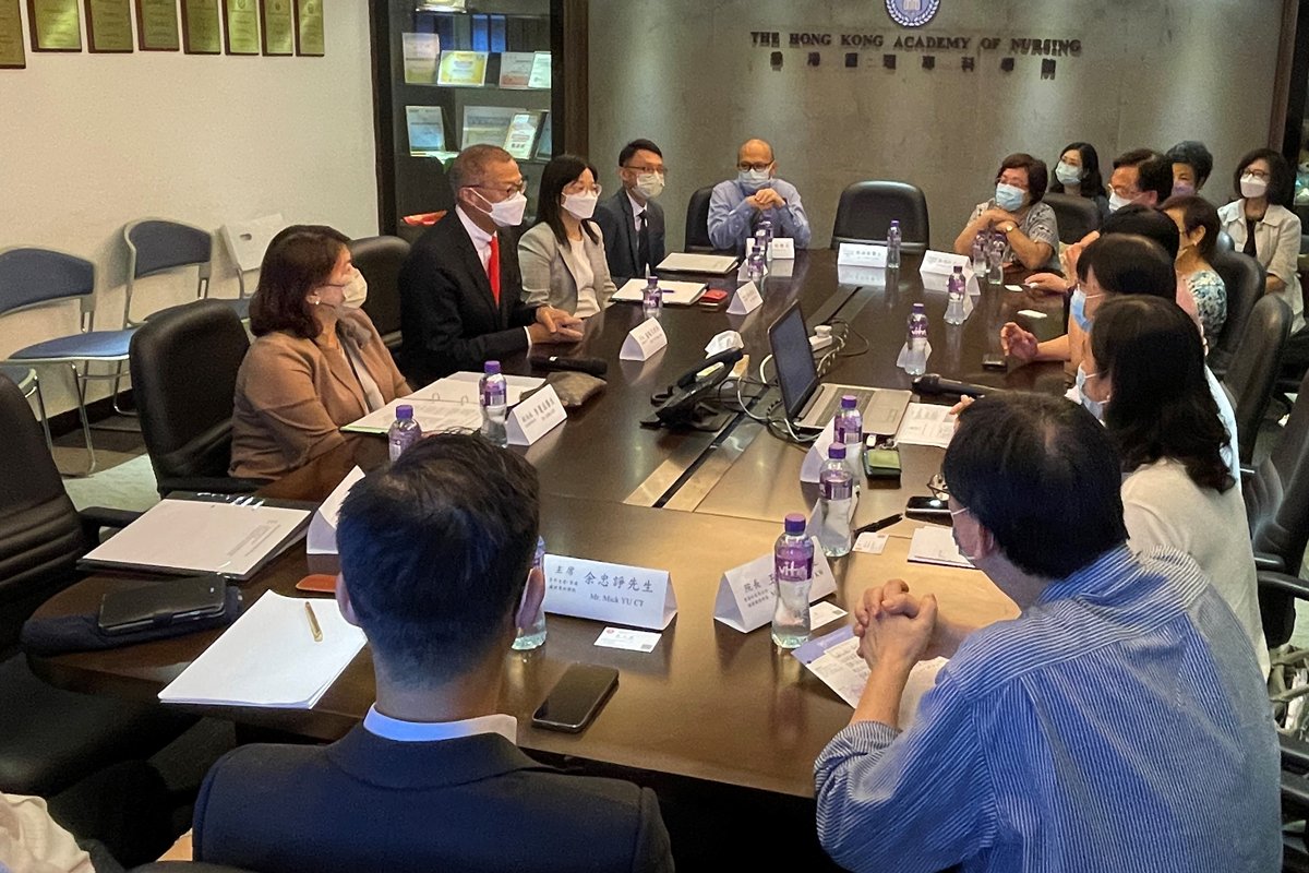 news.gov.hk - Health chief meets nursing sector