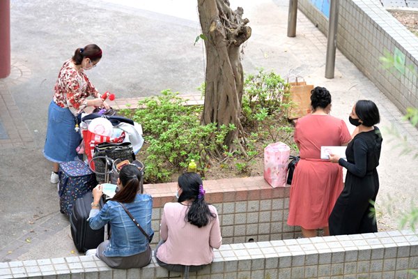 news.gov.hk - Helper contract measures extended