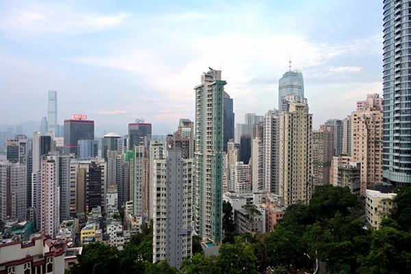 news.gov.hk - 20 land transactions in Q3