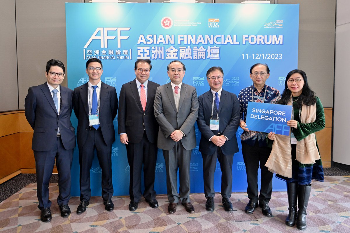 news.gov.hk - Christopher Hui meets foreign envoys