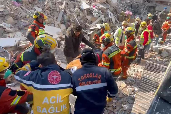 news.gov.hk - 1 survivor located by HK rescue team