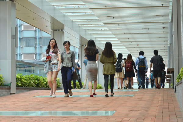 news.gov.hk - Govt recruits young talent