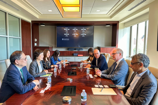 news.gov.hk - Choi Yuk-lin visits Chicago