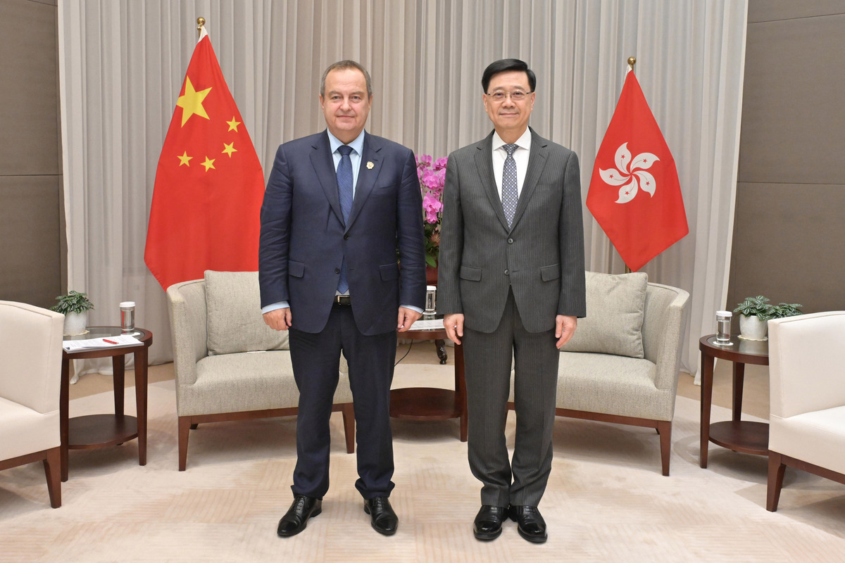 news.gov.hk - CE meets top Serbian official