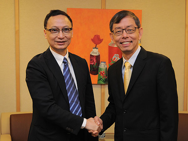news.gov.hk - Clement Cheung meets Singapore officials
